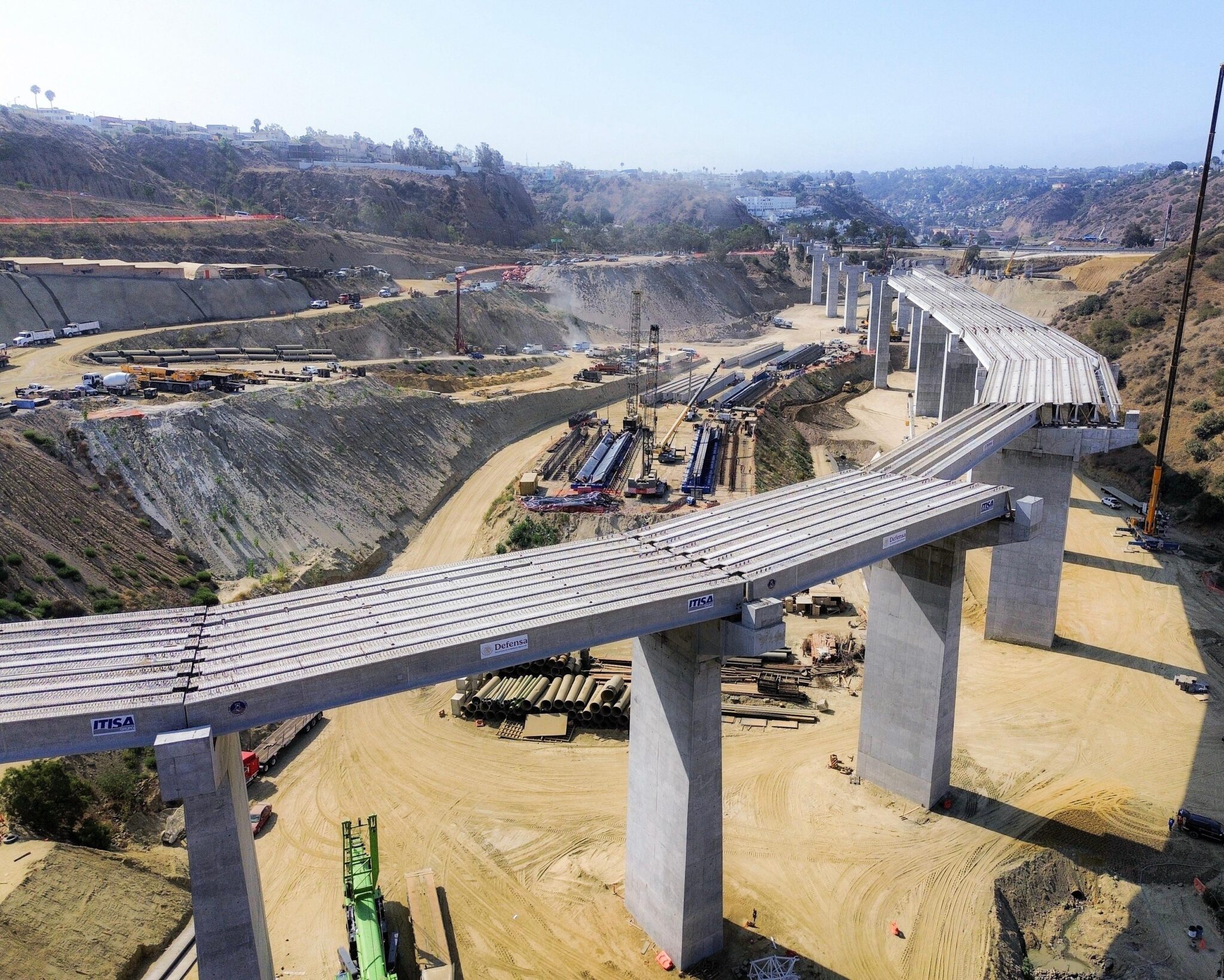 Supervisa Marina del Pilar avances del Viaducto Elevado